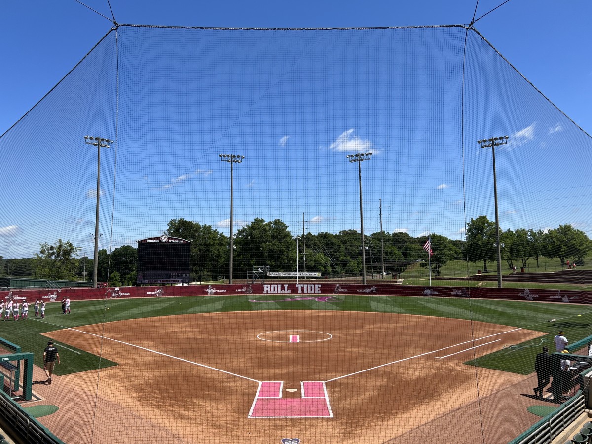 Live Updates: No. 8 Alabama Softball vs. No. 23 Missouri (Game 2 ...