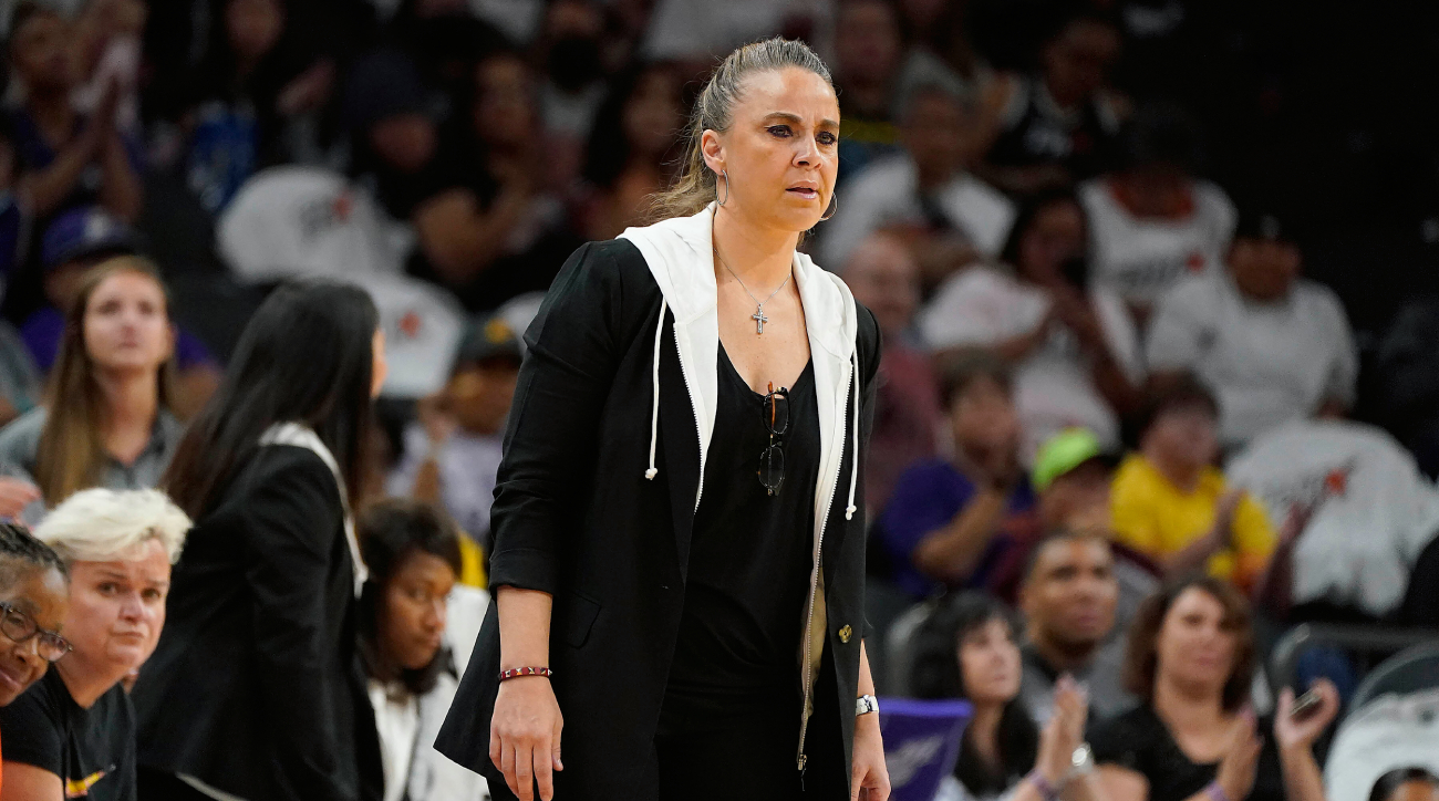 Becky Hammon Wins First Game As Aces Coach - Sports Illustrated