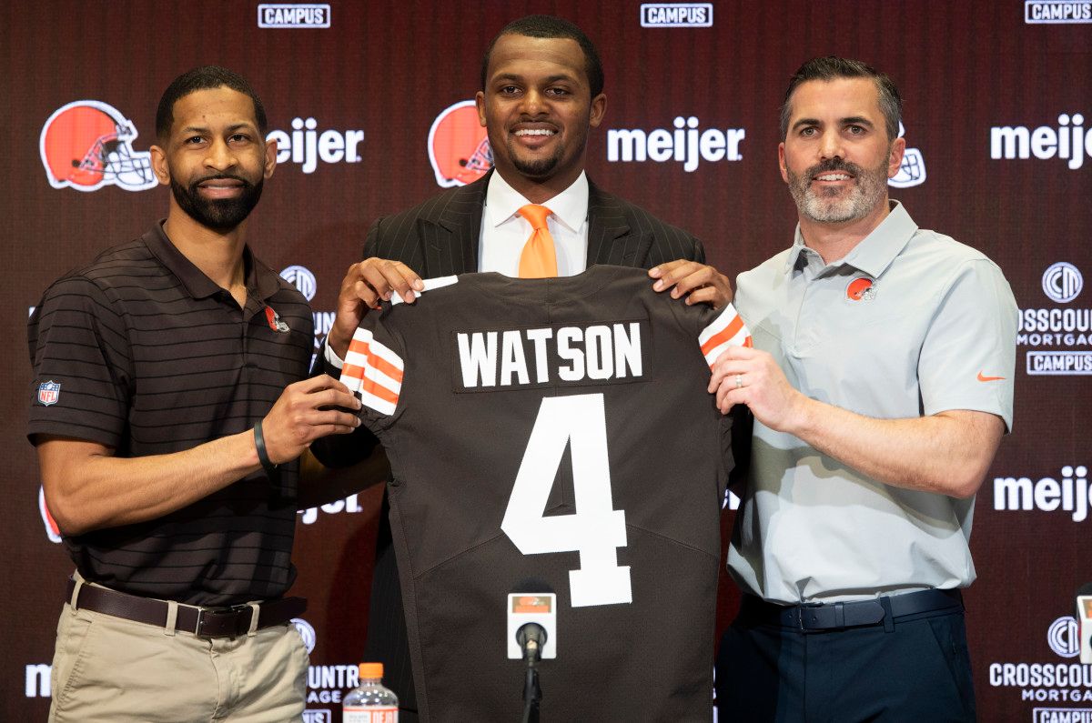 Cleveland Browns QB Deshaun Watson Focused on Repairing Image - Sports ...