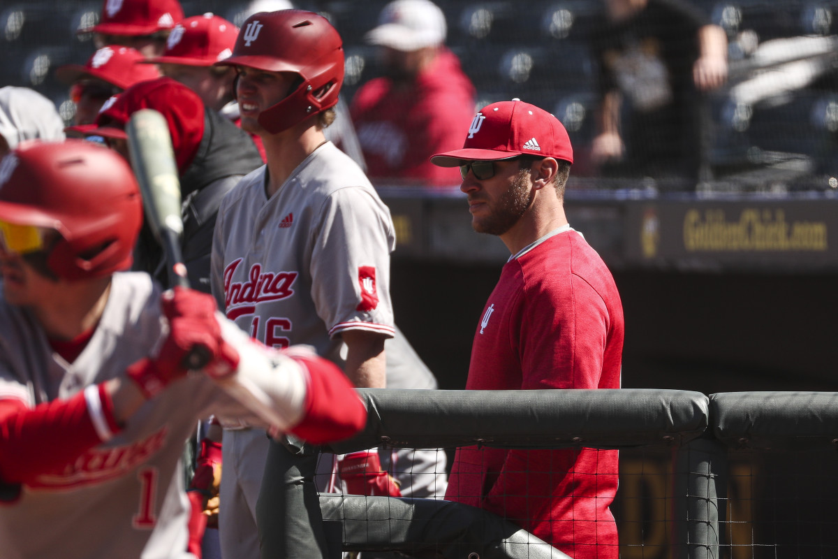 Red-Hot Hoosiers Head South for Midweek Test at No. 7 Louisville ...