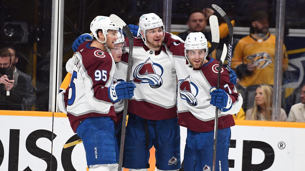 NHL playoffs: Colorado Avalanche dominate Predators in Round 1 - Sports ...