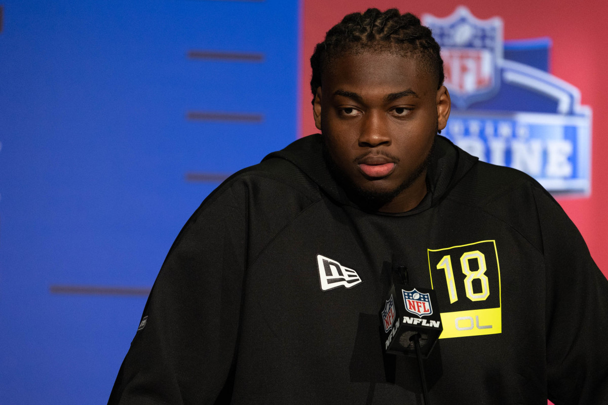 Aggies Kenyon Green Signs Rookie Deal With Texans - Sports Illustrated ...