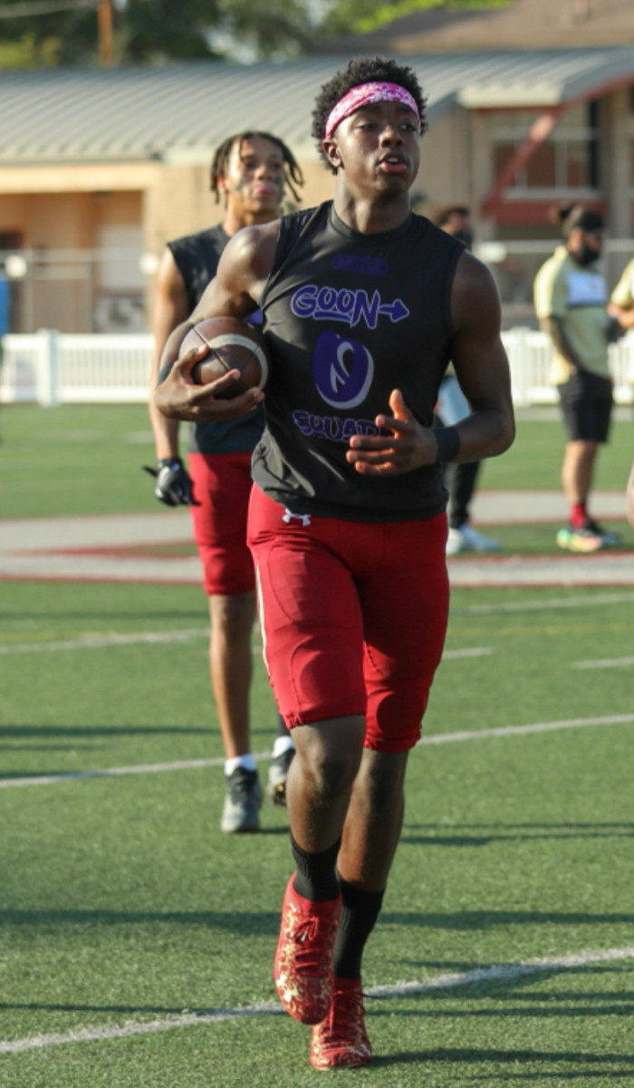 2023 Quarterback Recruit Aidan Chiles Discusses Oregon Football Offer ...