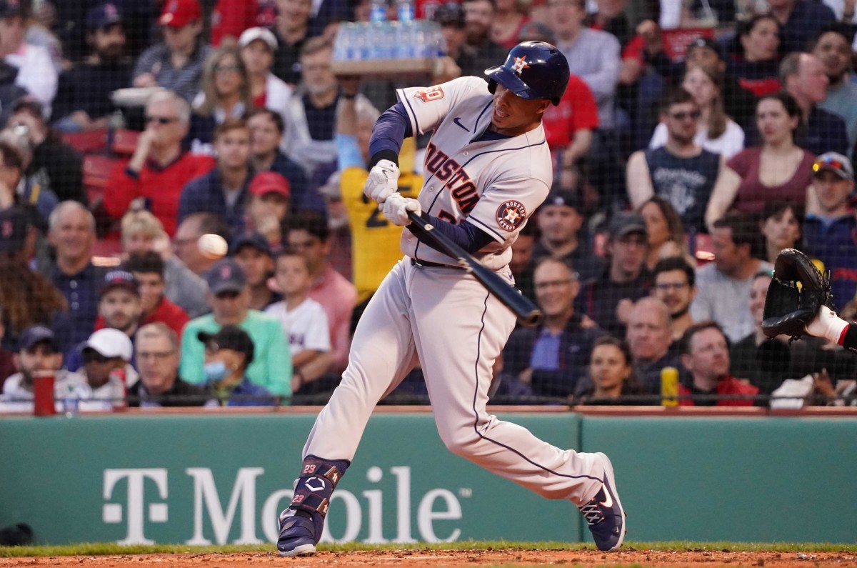 Houston Astros Tie MLB Record, Hit Five Home Runs in One Inning on ...