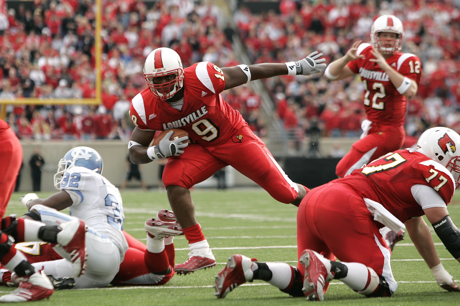 Former Louisville RB Michael Bush Named to Kentucky Sports Hall of Fame ...