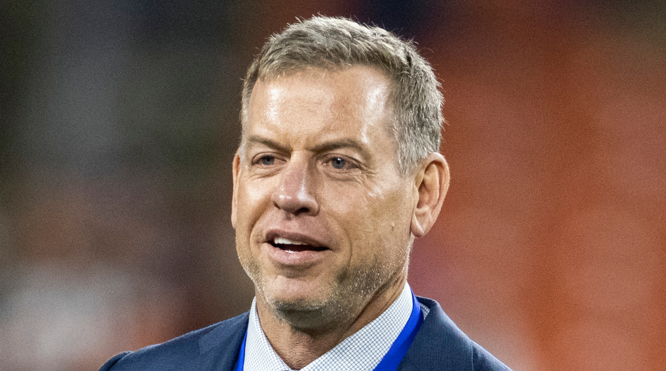 Troy Aikman Says Erin Andrews Was 'Toughest Call' He Had to Make After ...