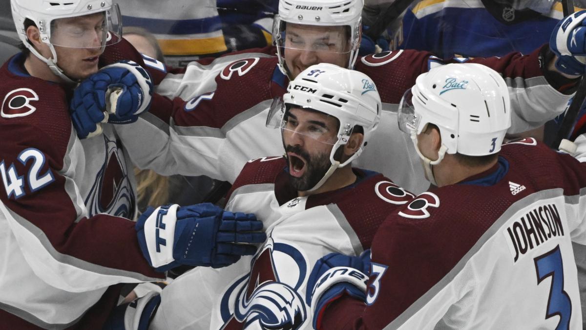 NHL Nazem Kadri records Hat Trick Colorado Avalanche St. Louis Blues ...