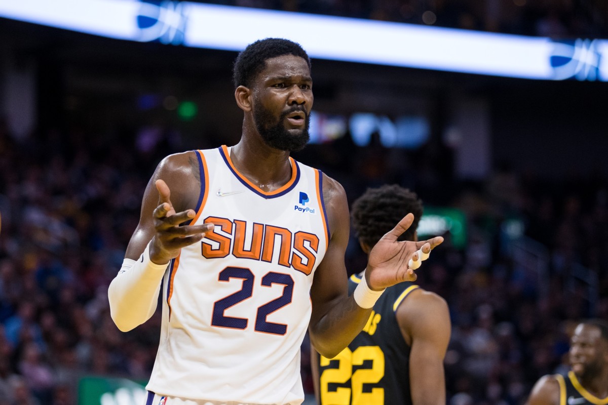Report: 'No Traction' Between Phoenix Suns and Deandre Ayton - Sports ...