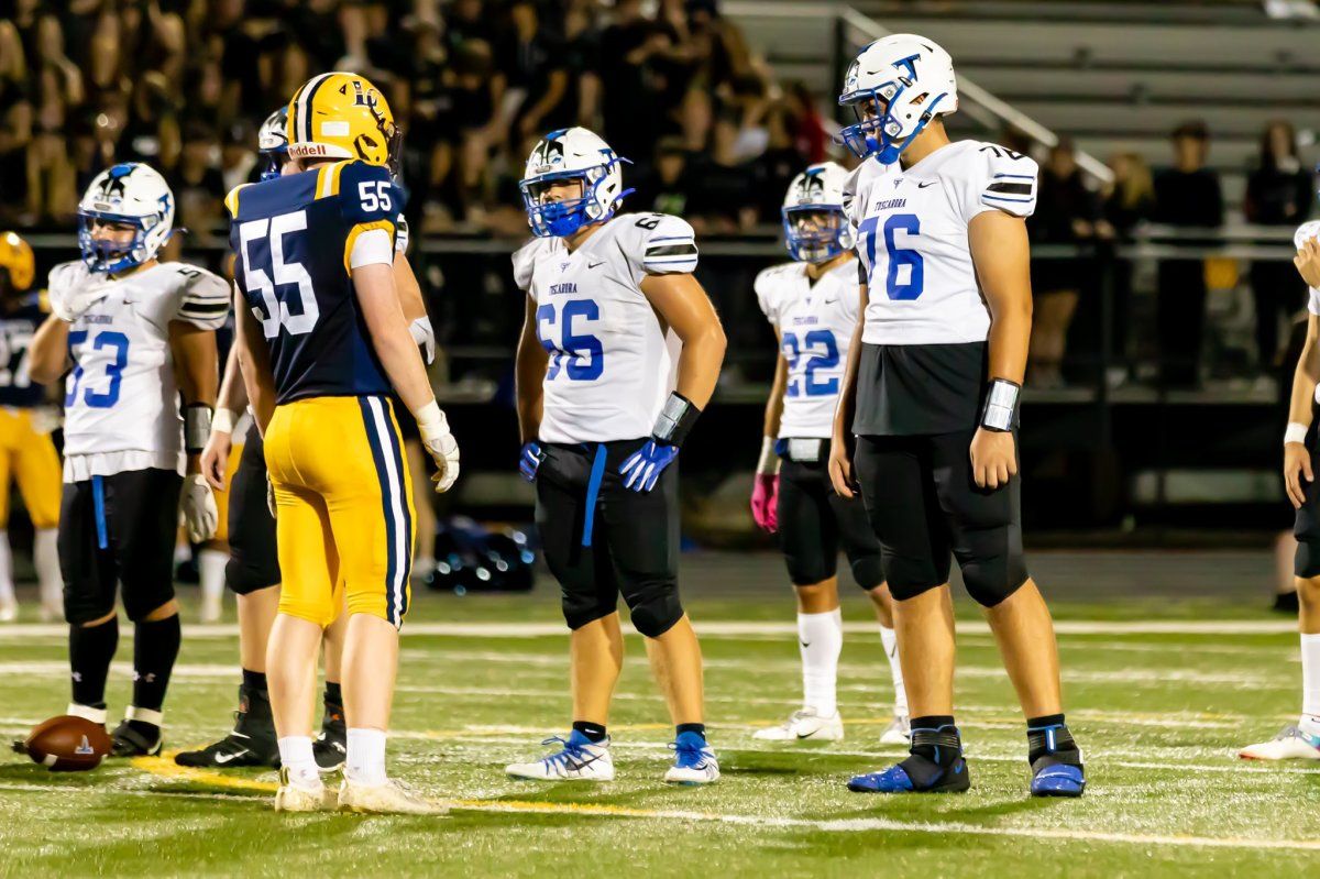 UW Aims Big, Offers Gigantic Virginia Offensive Tackle - Sports ...