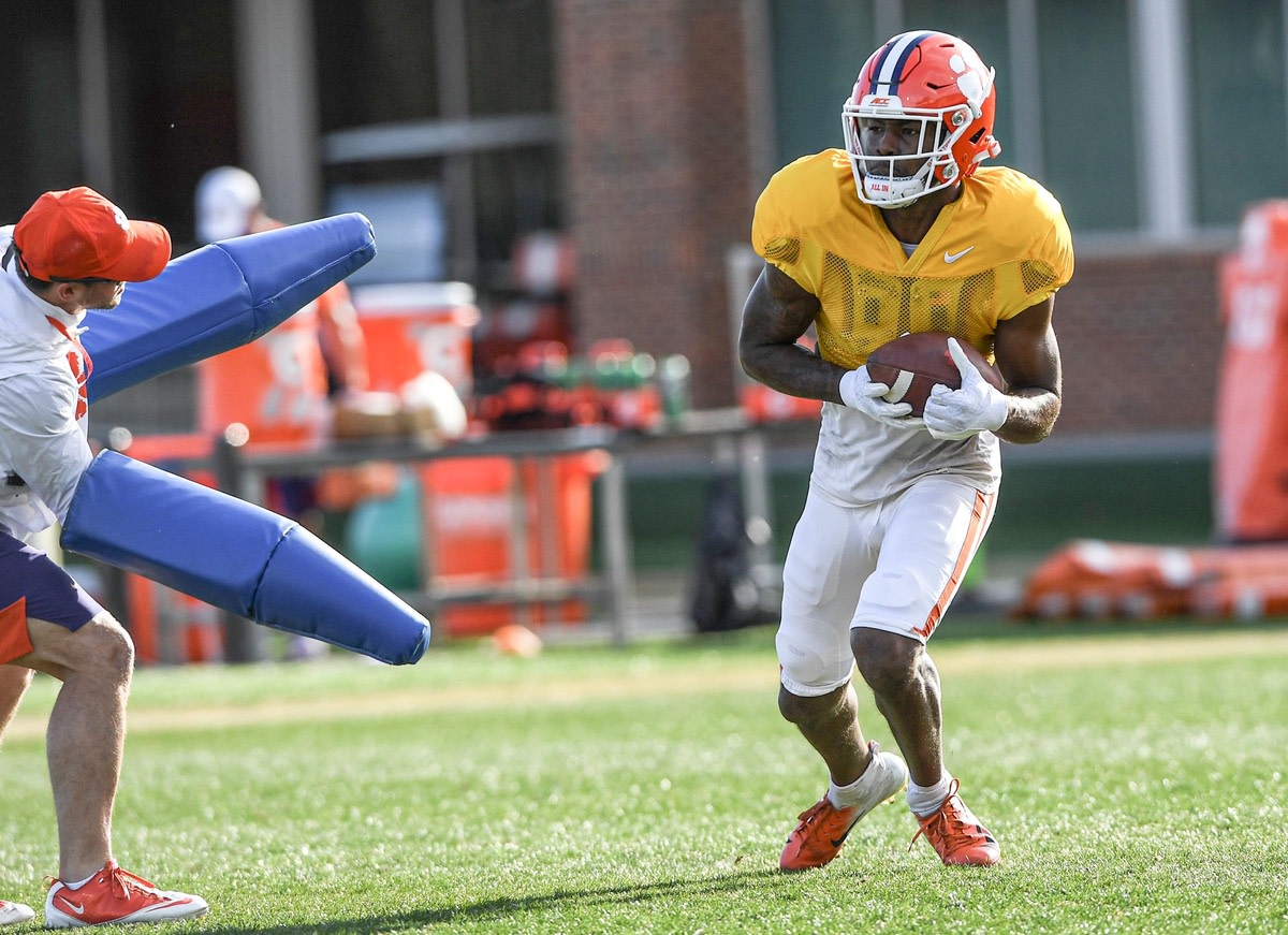 Clemson Receiver Justyn Ross Awaits Doctor's Final Evaluation - Sports ...