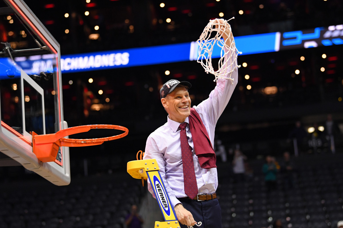 Oklahoma Sooners checked all the boxes for Porter Moser, report says ...