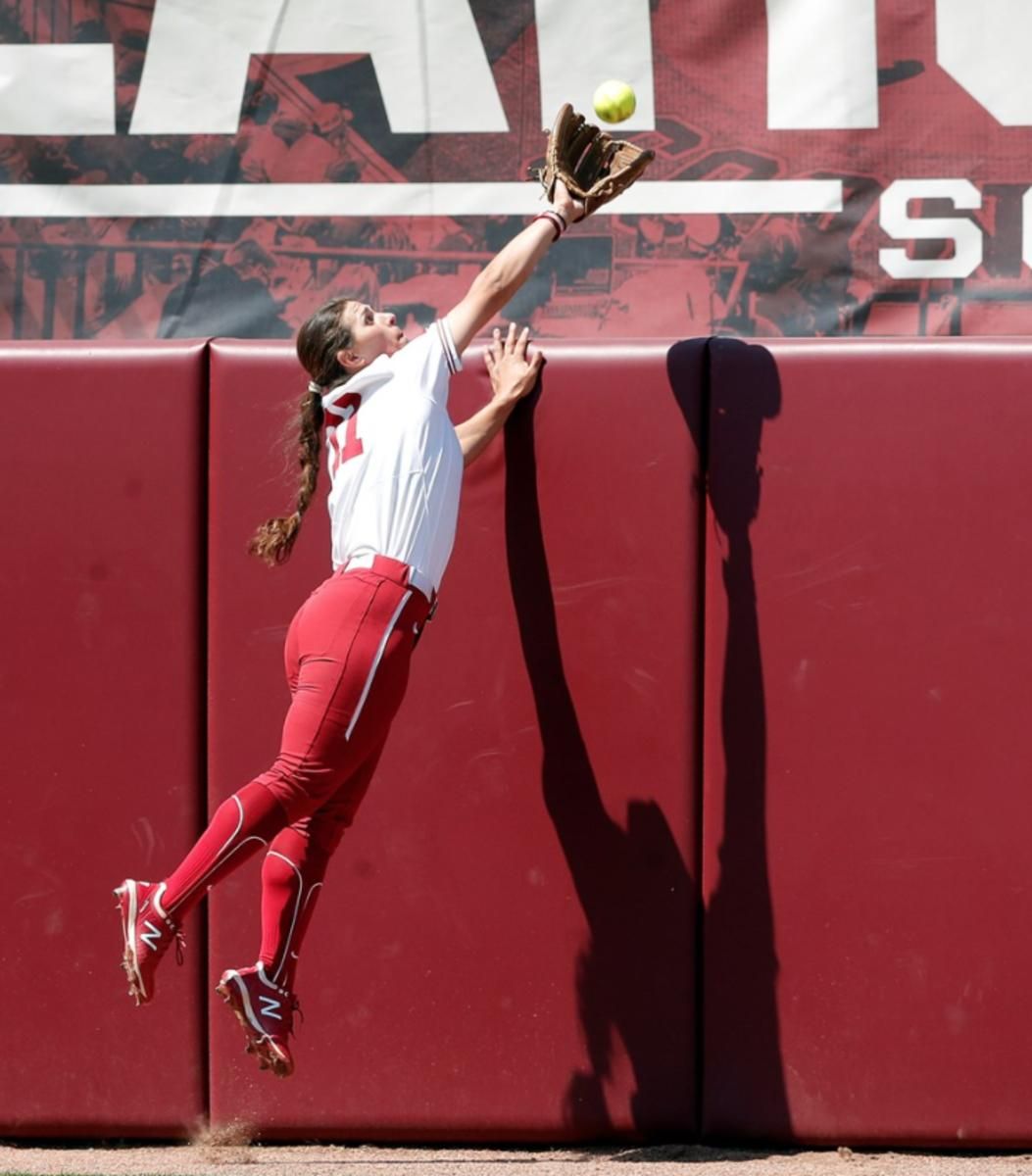 Alo's hit streak comes to an end in Oklahoma's 10-1 win over Kansas ...