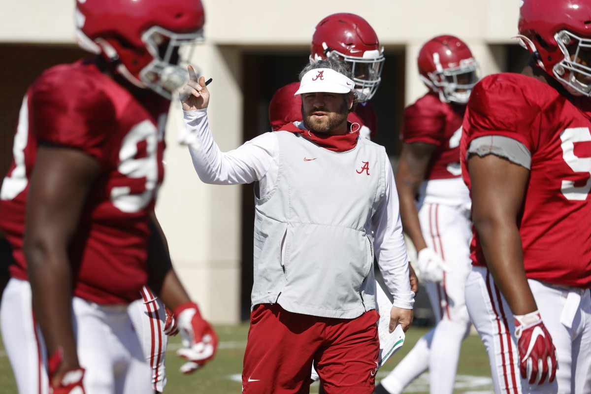 Pete Golding Embracing High Expectations for Alabama Defense - Sports ...