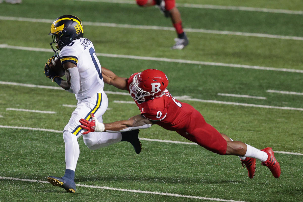 Scoutlook: Giles Jackson Makes the Huskies Faster - Sports Illustrated ...