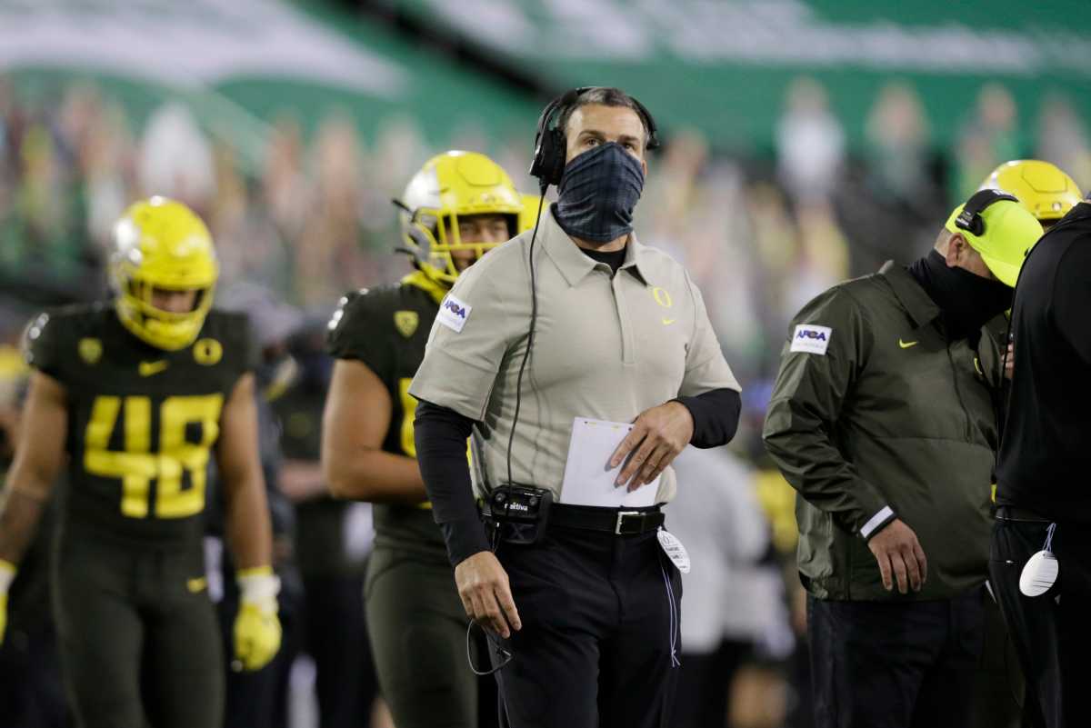 WATCH: Mario Cristobal Previews Oregon Spring Game - Sports Illustrated ...
