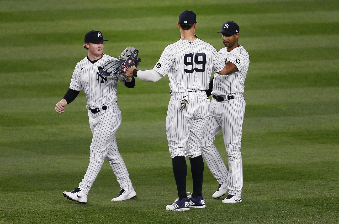 New York Yankees live updates vs. Atlanta Braves - Sports Illustrated ...