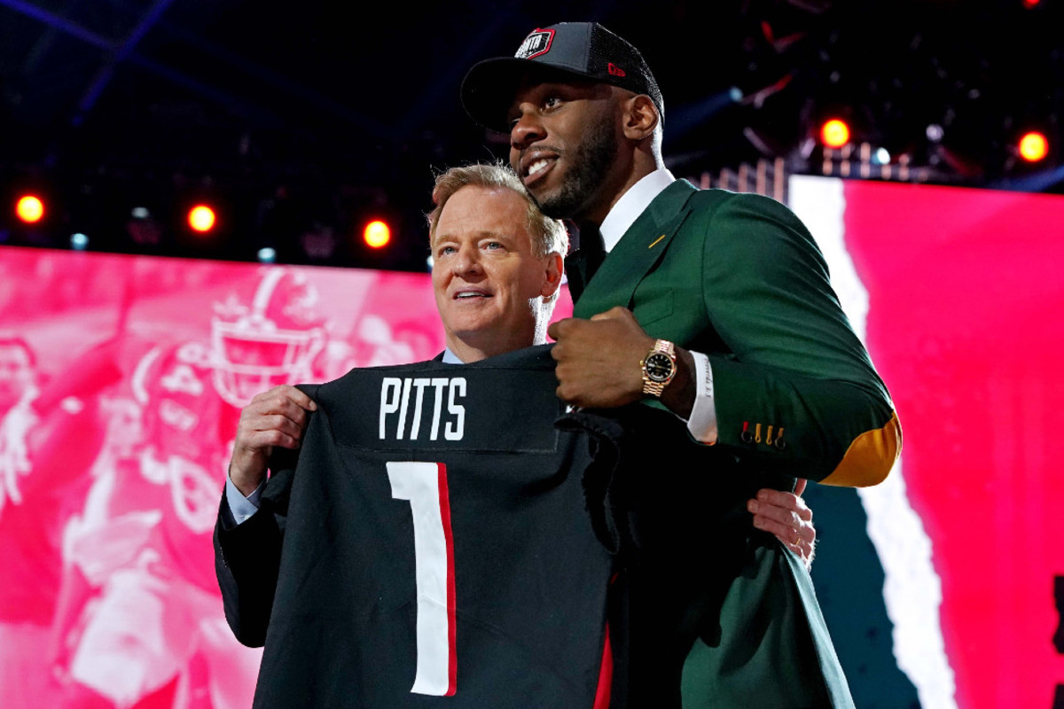 Gators' Kyle Pitts Describes 'Surreal' Draft Night, Excited To Join ...