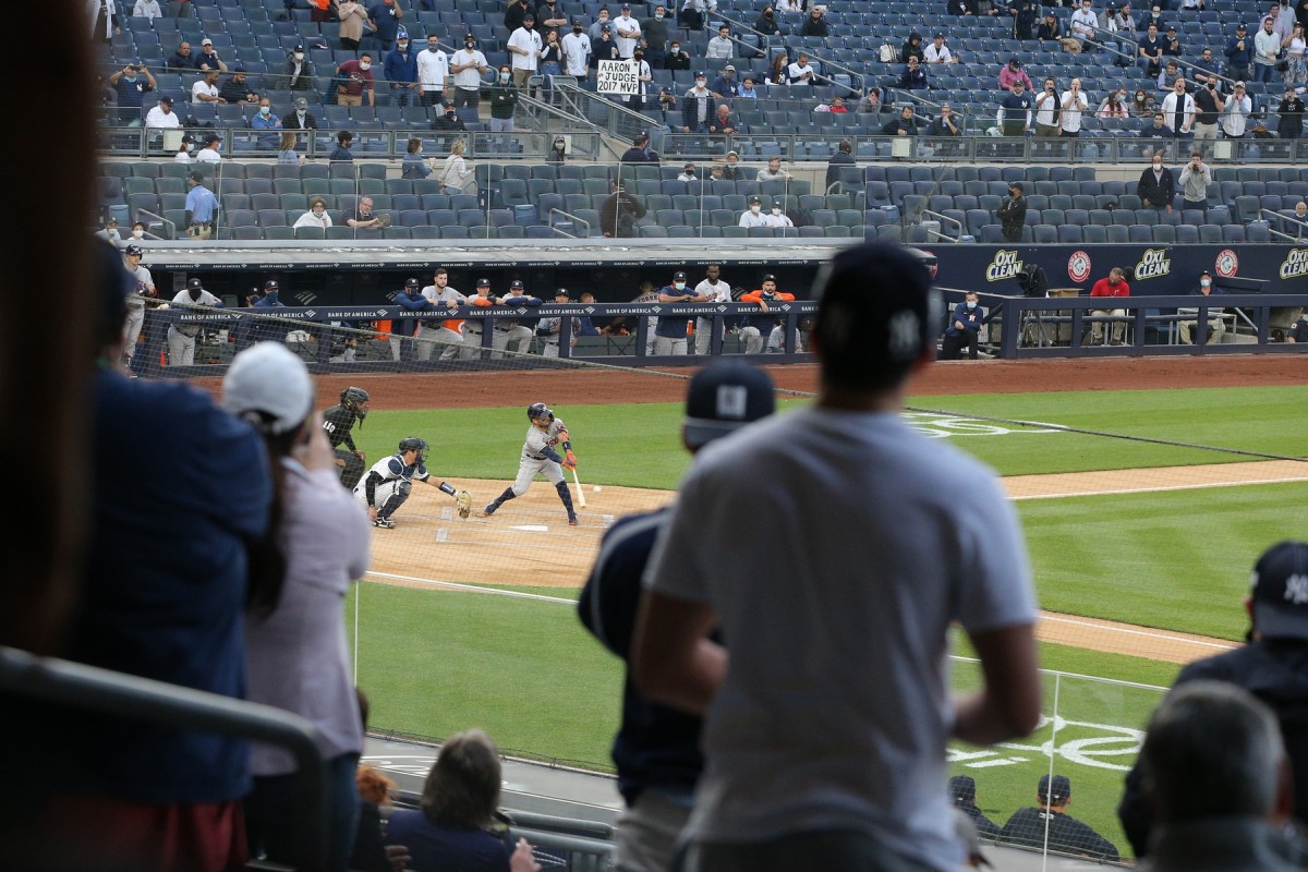 New York Yankees fans boo Houston Astros at Yankee Stadium - Sports ...