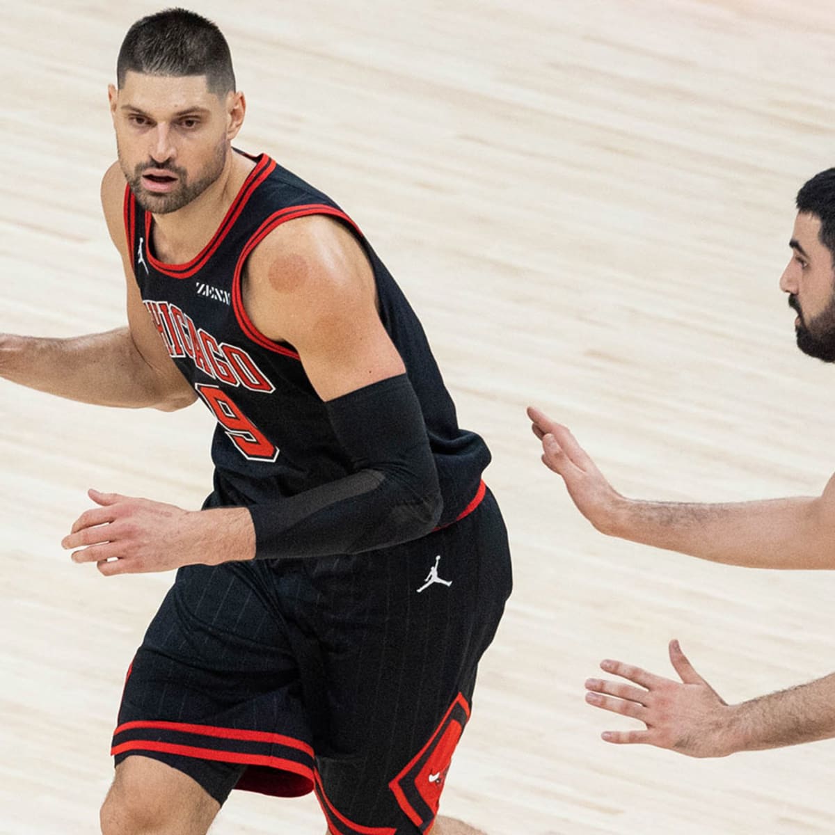 Nikola Vucevic Records Triple-Double in Bulls’ Blowout Win - Sports ...