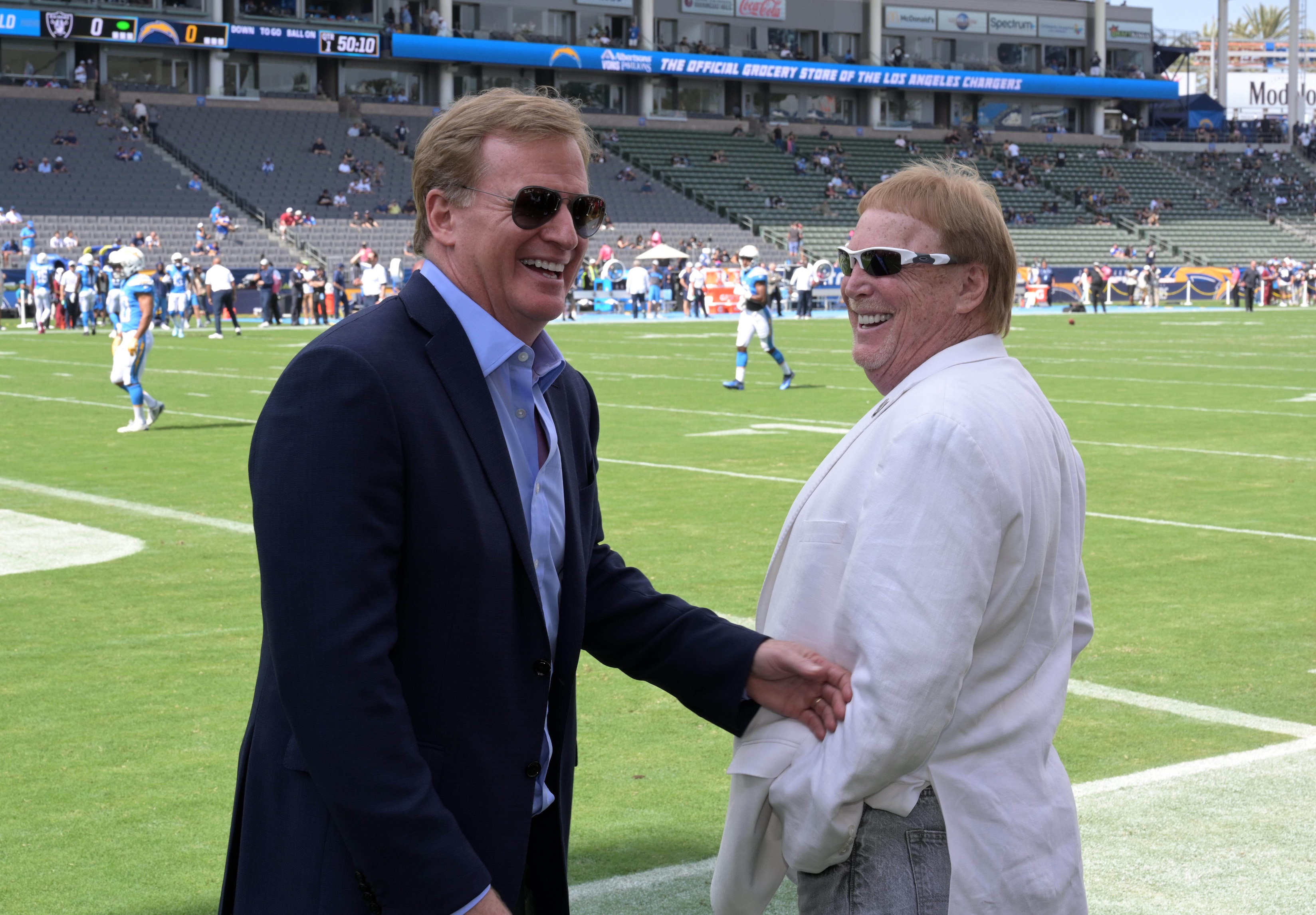 Raiders Great Matt Millen Praises Owner Mark Davis - Sports Illustrated ...