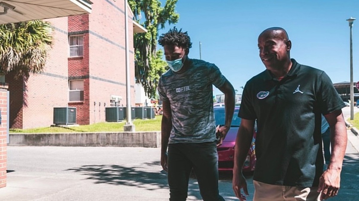 Watch: Florida Gators Welcome Diwun Black, Marcus Burke to Campus ...
