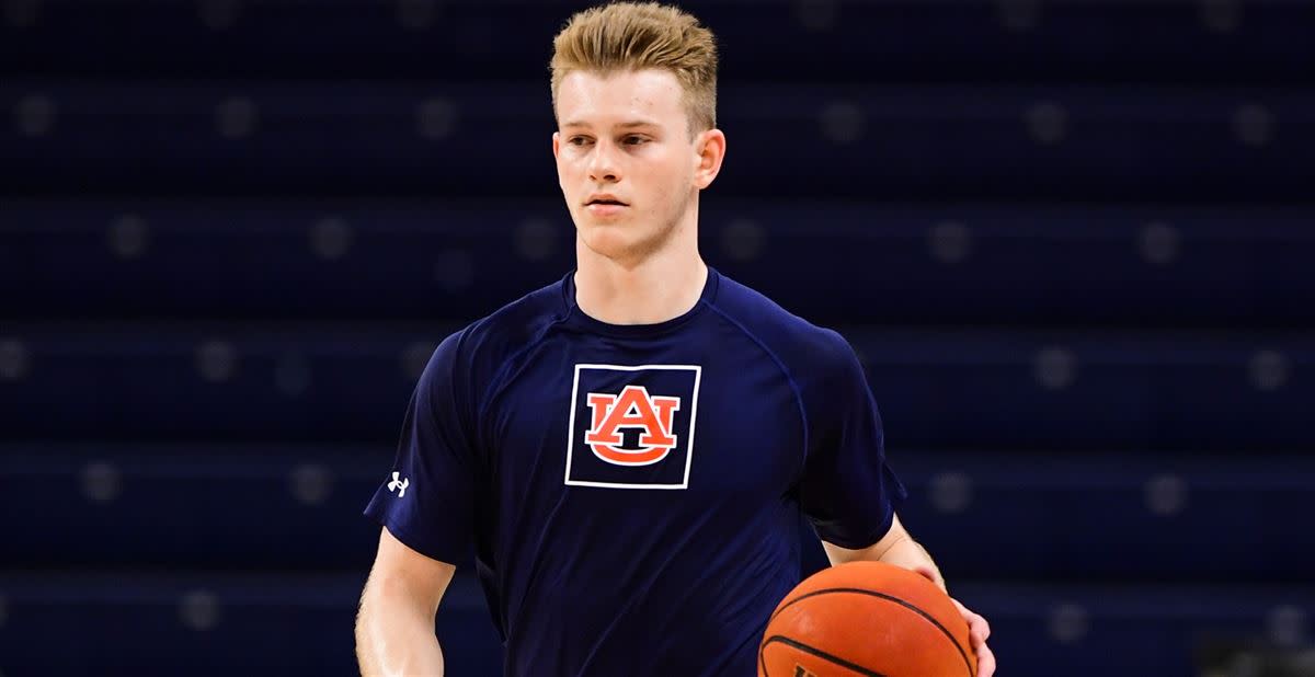 Newcomer Profile: Justin Powell - Sports Illustrated Tennessee ...