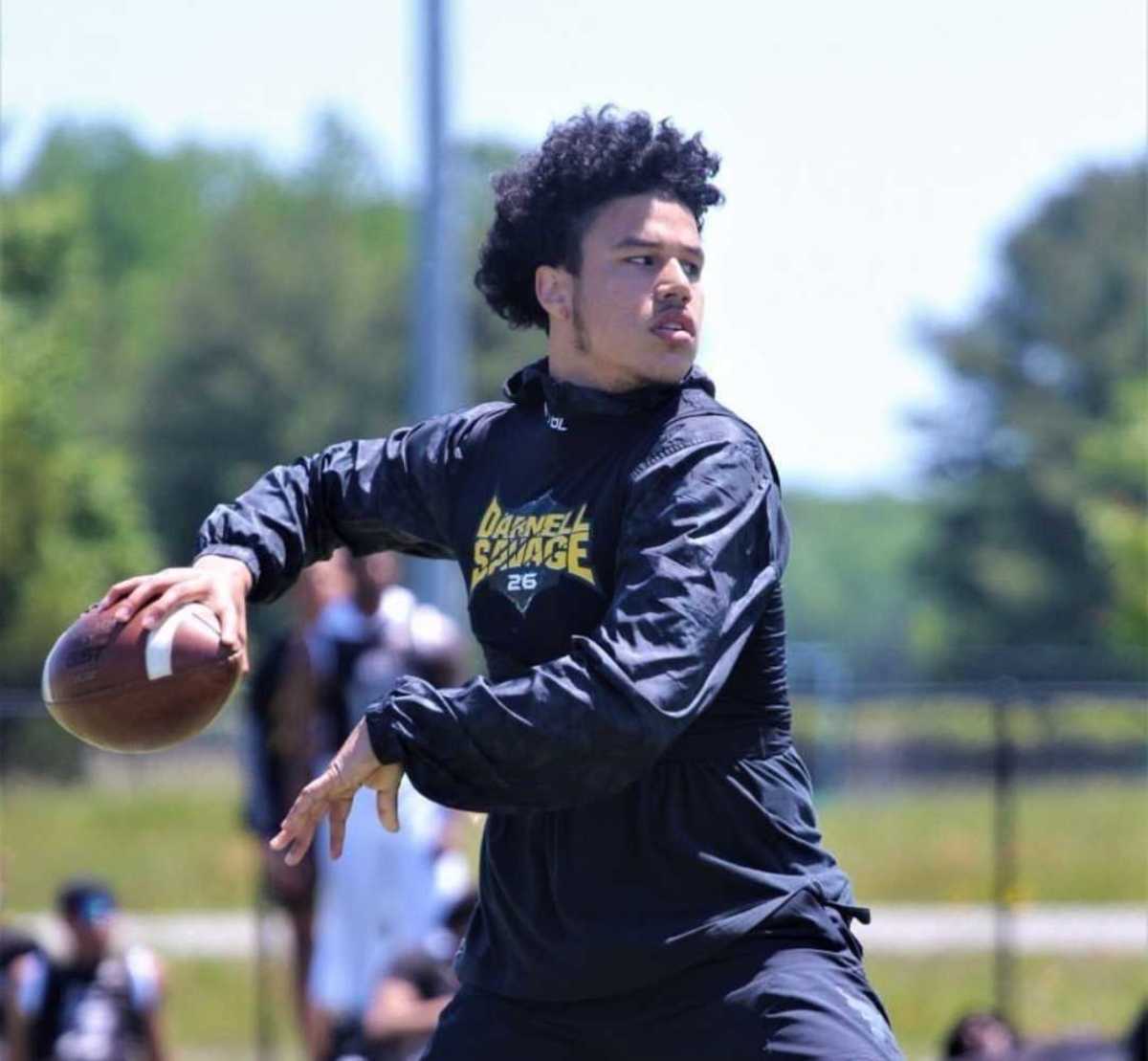 Clemson Tigers Showing Interest in 2023 QB Cameron Edge - Sports ...