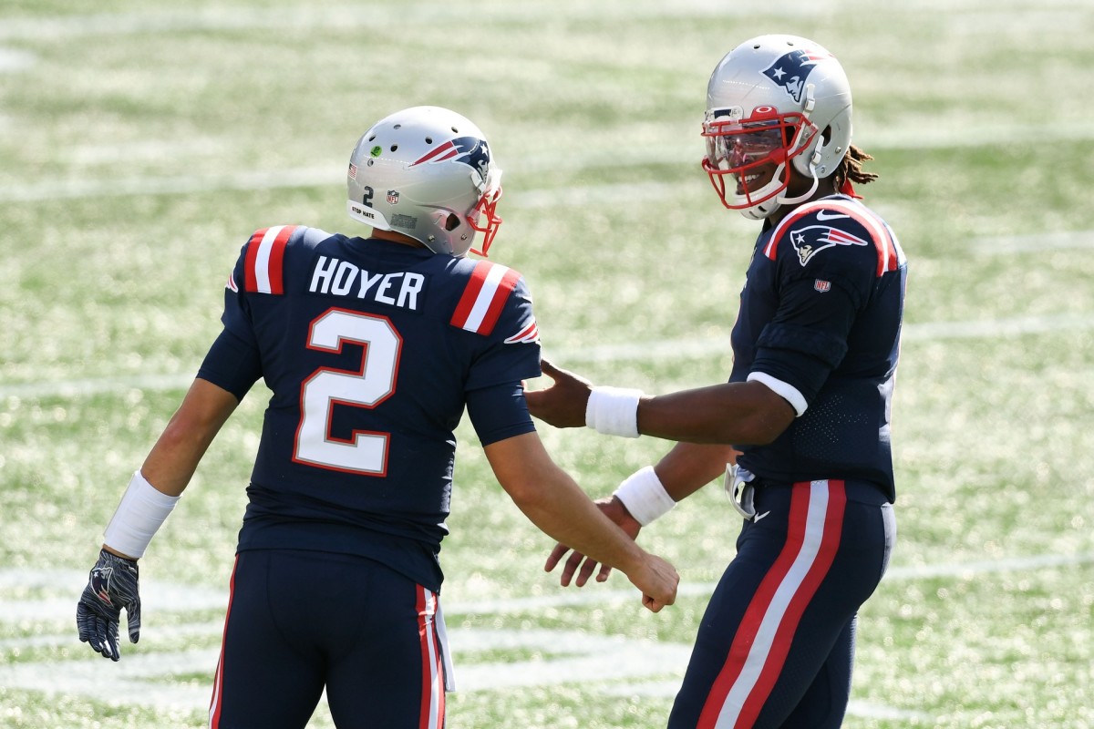 Former Michigan State QB Brian Hoyer re-signs with New England Patriots ...