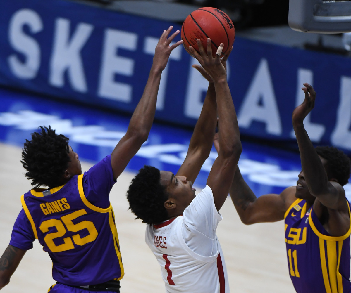 LSU Basketball a NCAA Tournament Team on Paper But Tigers Have Plenty ...