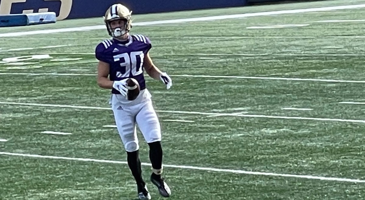 David Pritchard Plays It Rough Trying to Move Up in Washington depth ...