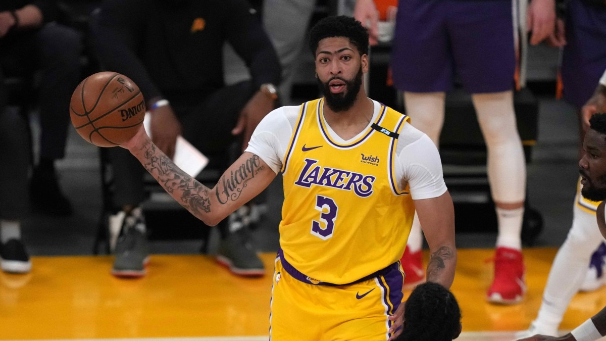 Anthony Davis injury: Star forward leaves Game 6 with strained groin ...