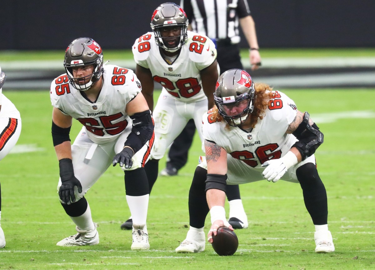 Tampa Bay Buccaneers OL Alex Cappa Returns to Practice Following Injury ...