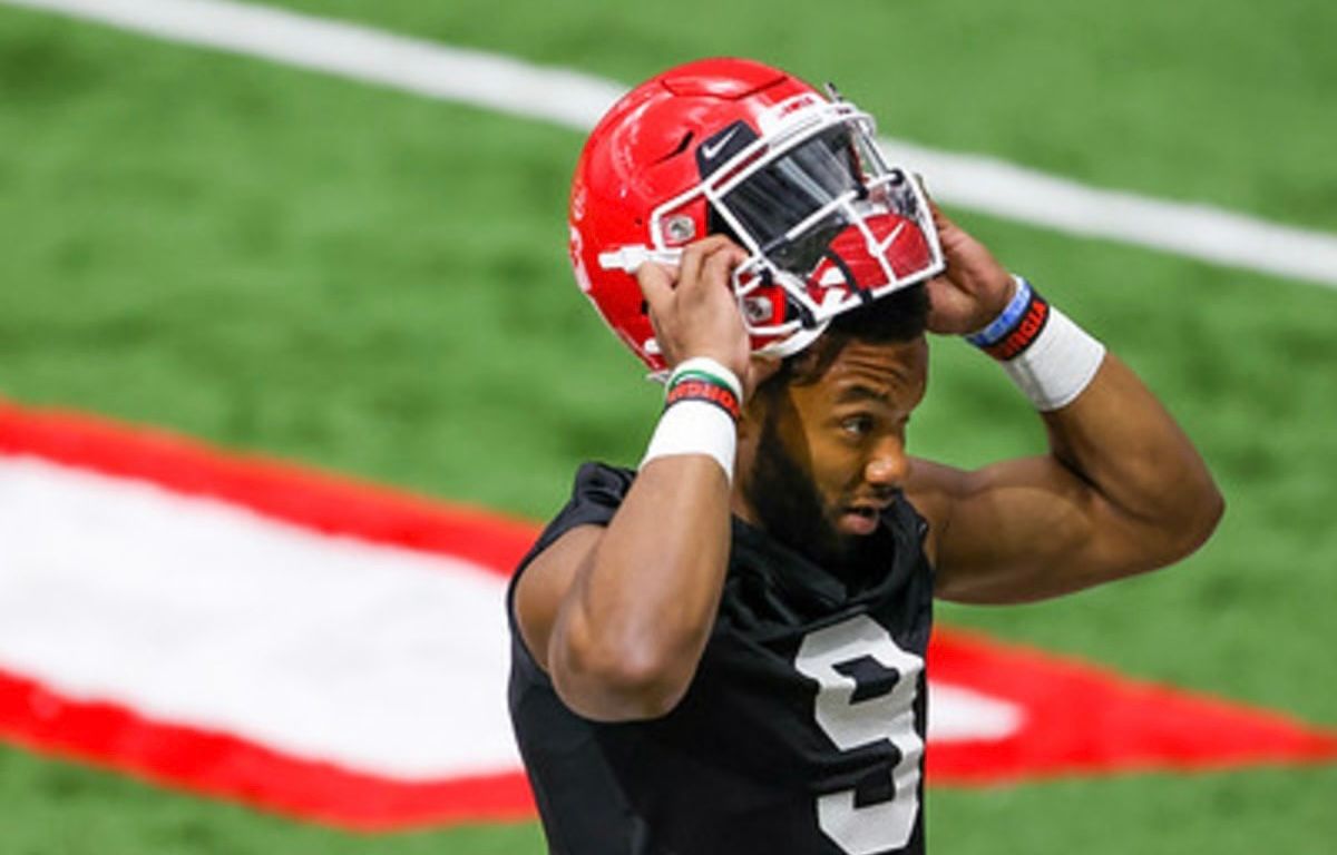 Georgia Football: Jamie Newman Waived by Eagles - Sports Illustrated ...