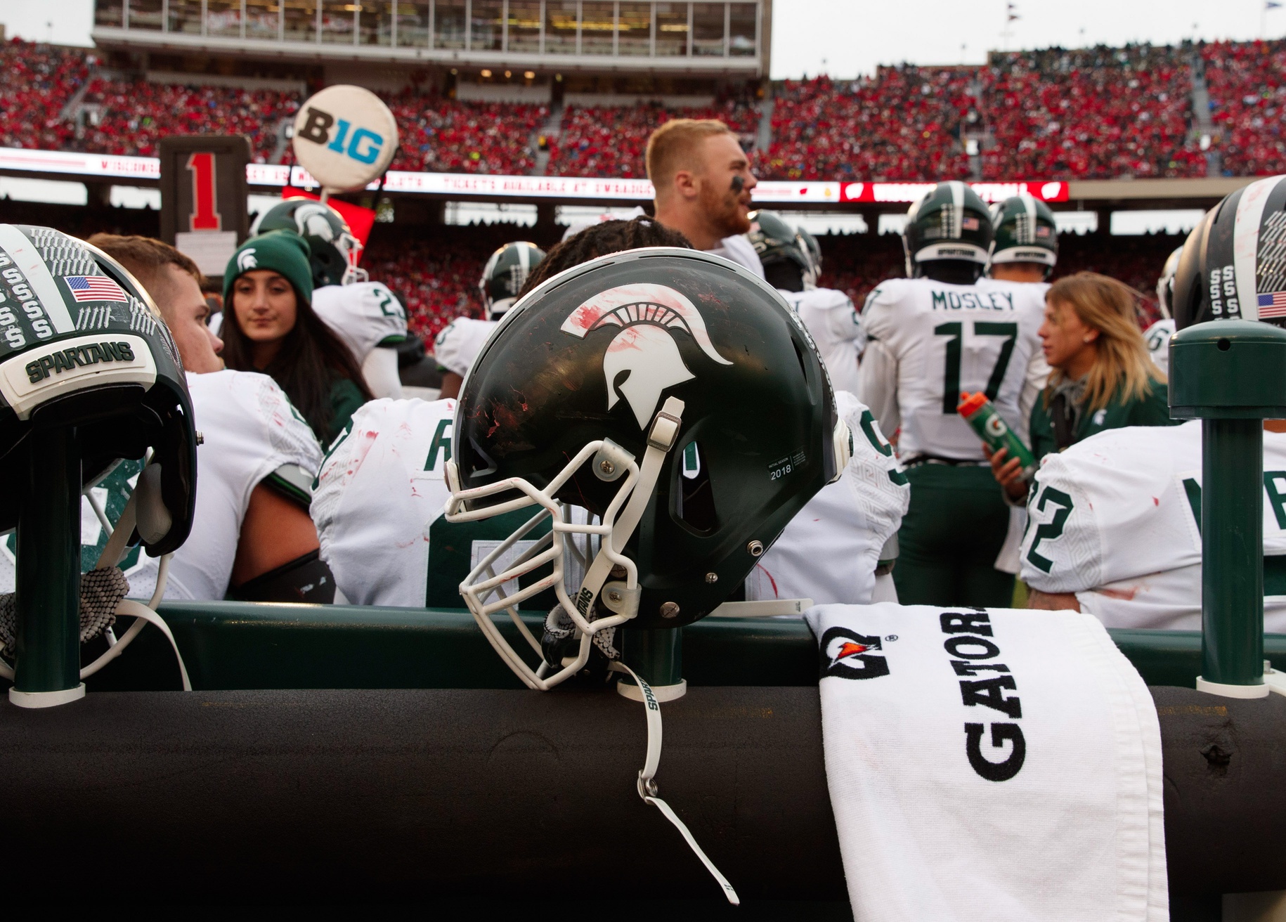 Big Ten Daily: Georgia 2022 Football Recruit Quavian Carter Commits to ...