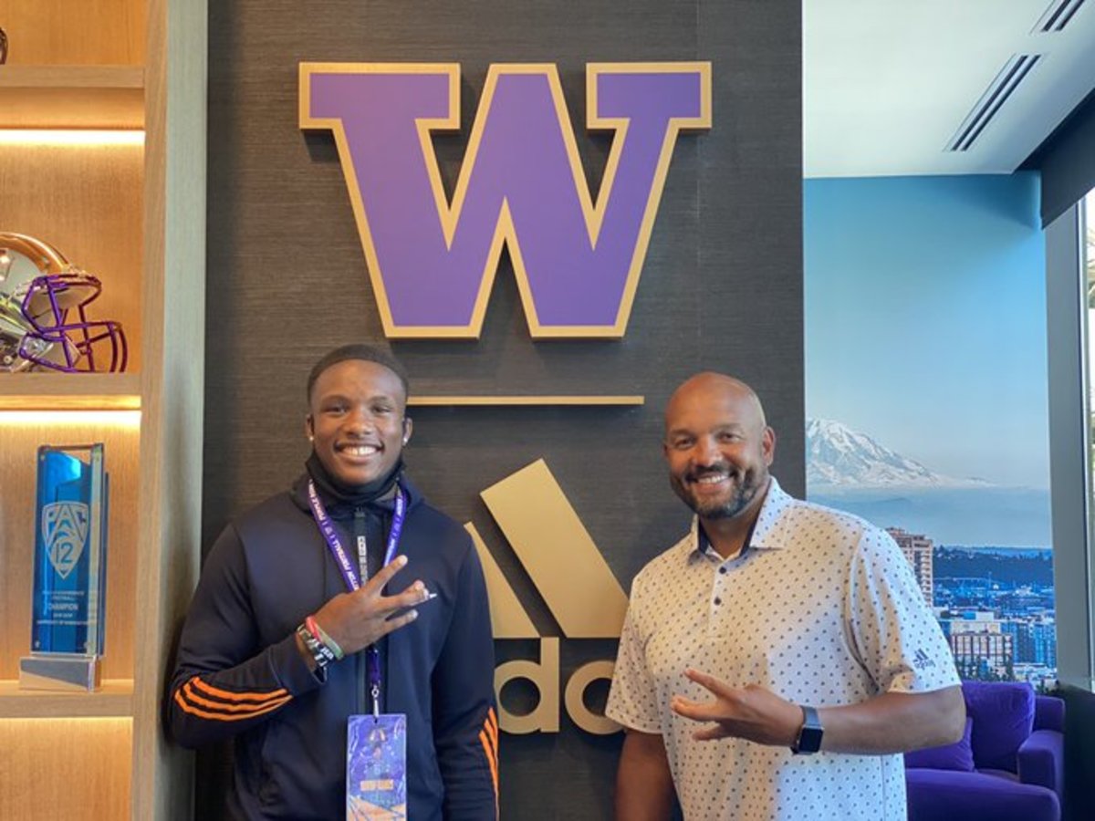 Meet Davon Banks, a Defensive Back the Huskies Believe In - Sports ...