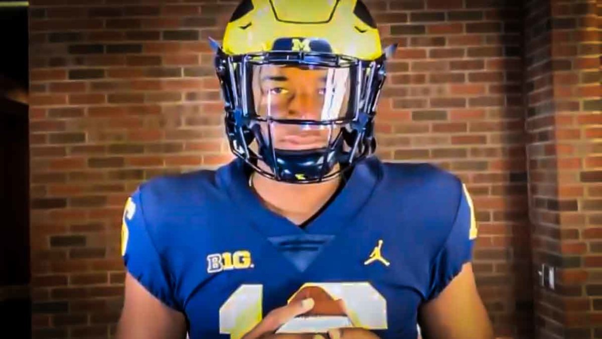 Michigan has its 2022 Quarterback, The Dr. Robert Anderson Saga's ...