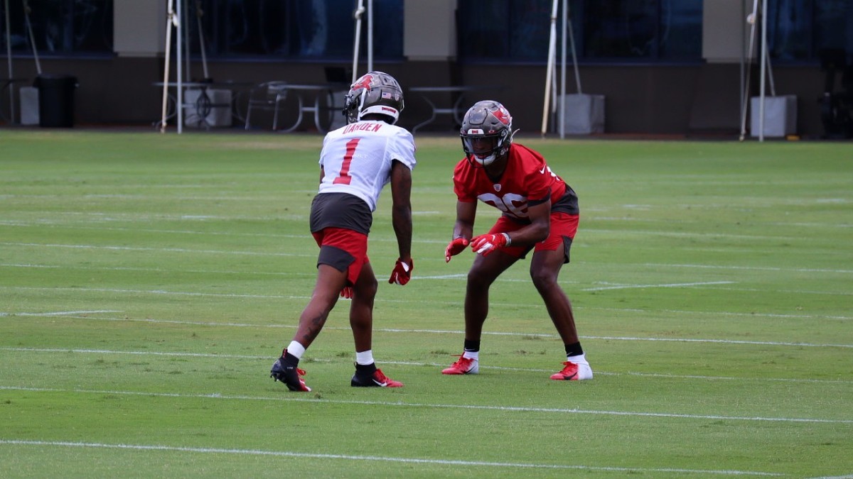 Pentagon: Cameron Kinley Allowed to Sign with Tampa Bay Buccaneers ...