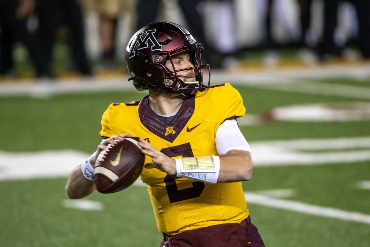 Big Ten Daily: Minnesota QB Tanner Morgan's Father Dies Following ...