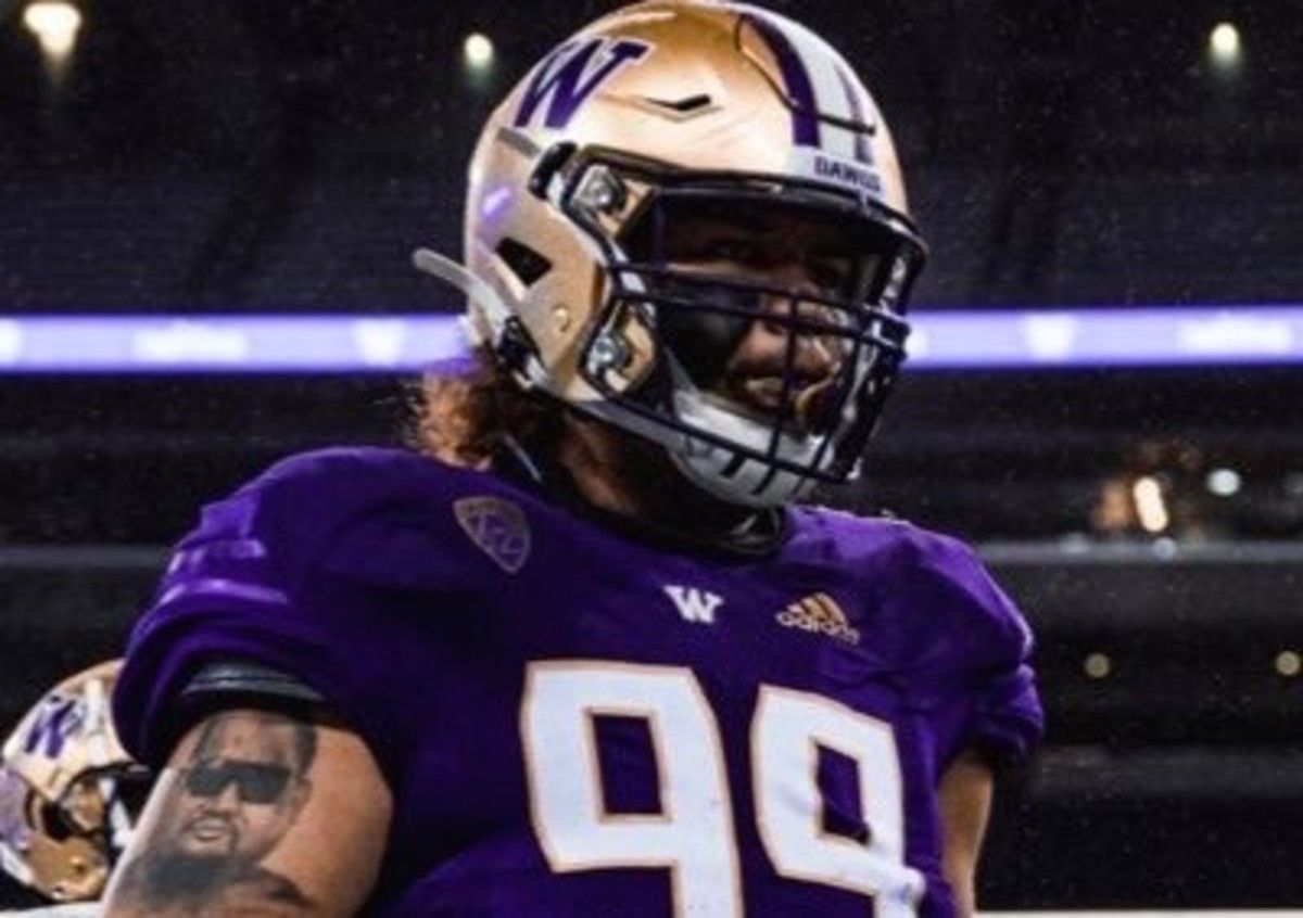 Faatui Tuitele Sits on Cusp of Playing Time, Keeps the Faith for ...