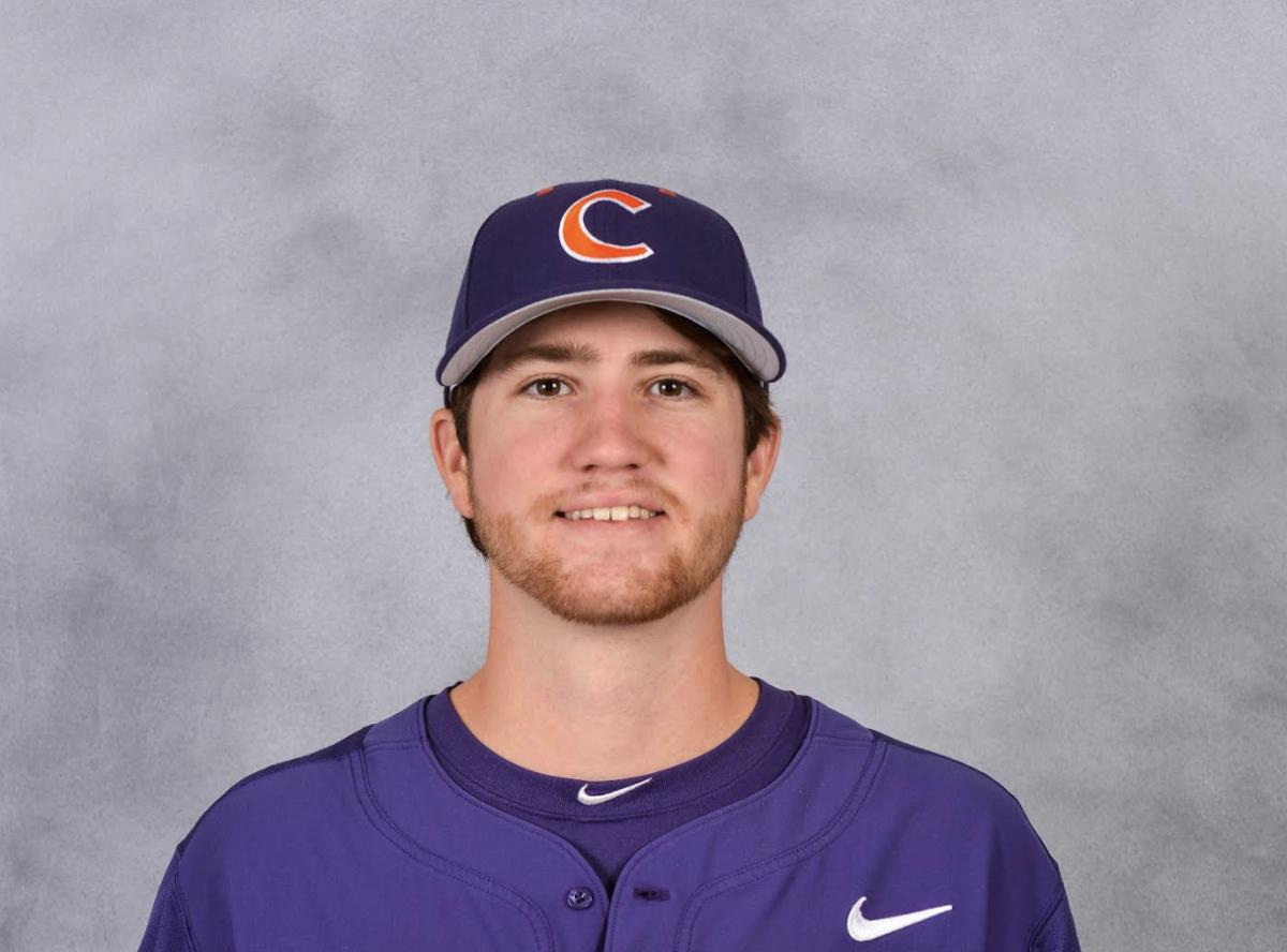 Charlie Barnes Makes MLB Debut for Minnesota Twins - Sports Illustrated ...