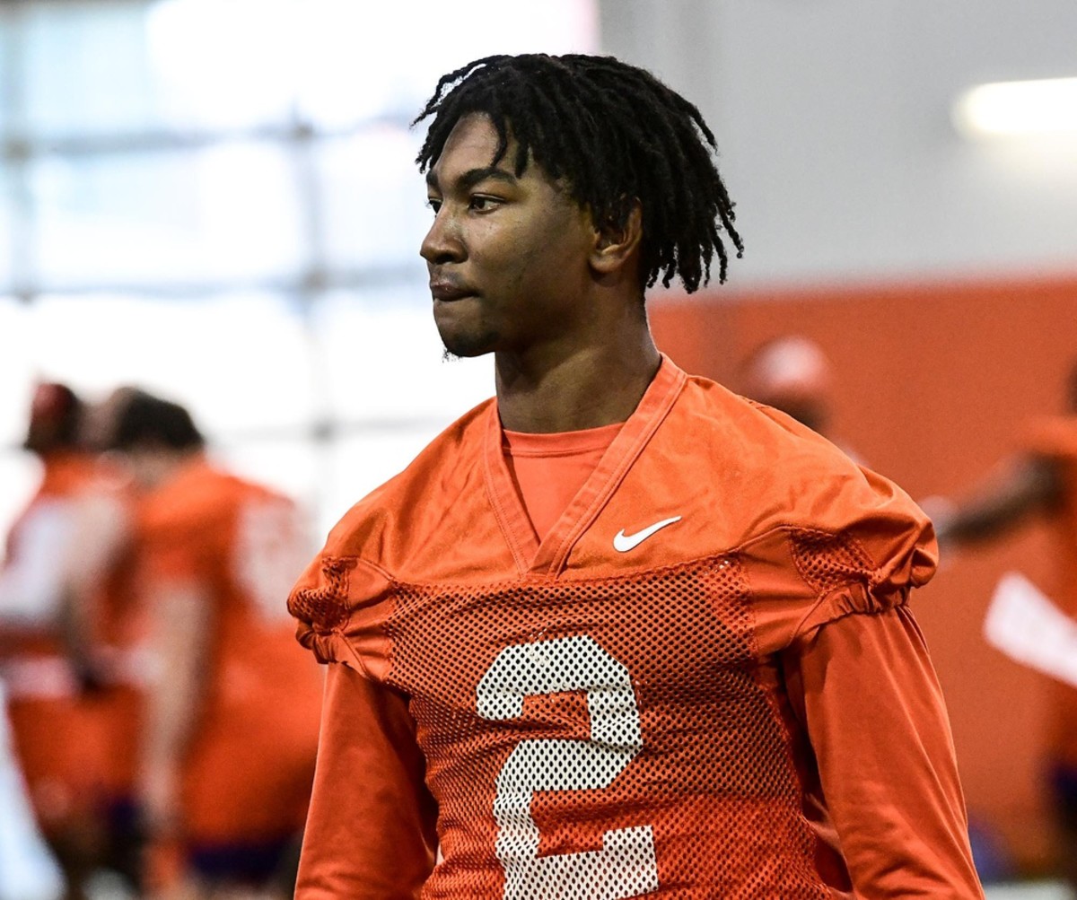 Clemson Tigers Cornerback Fred Davis Charged with Reckless Driving ...