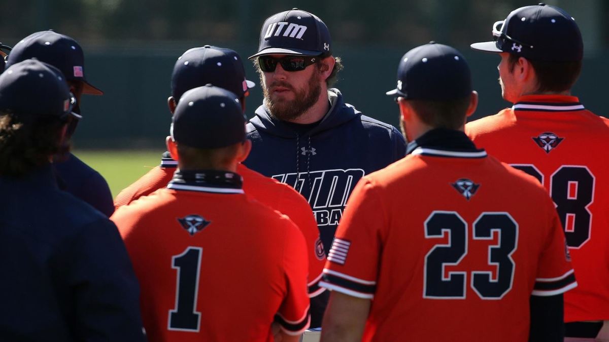 Hunter Morris Trades in 'War Eagle' for 'Roll Tide' with Alabama ...