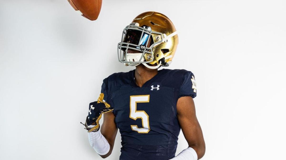 Notre Dame Signs Wide Receiver Tobias Merriweather - Sports Illustrated ...