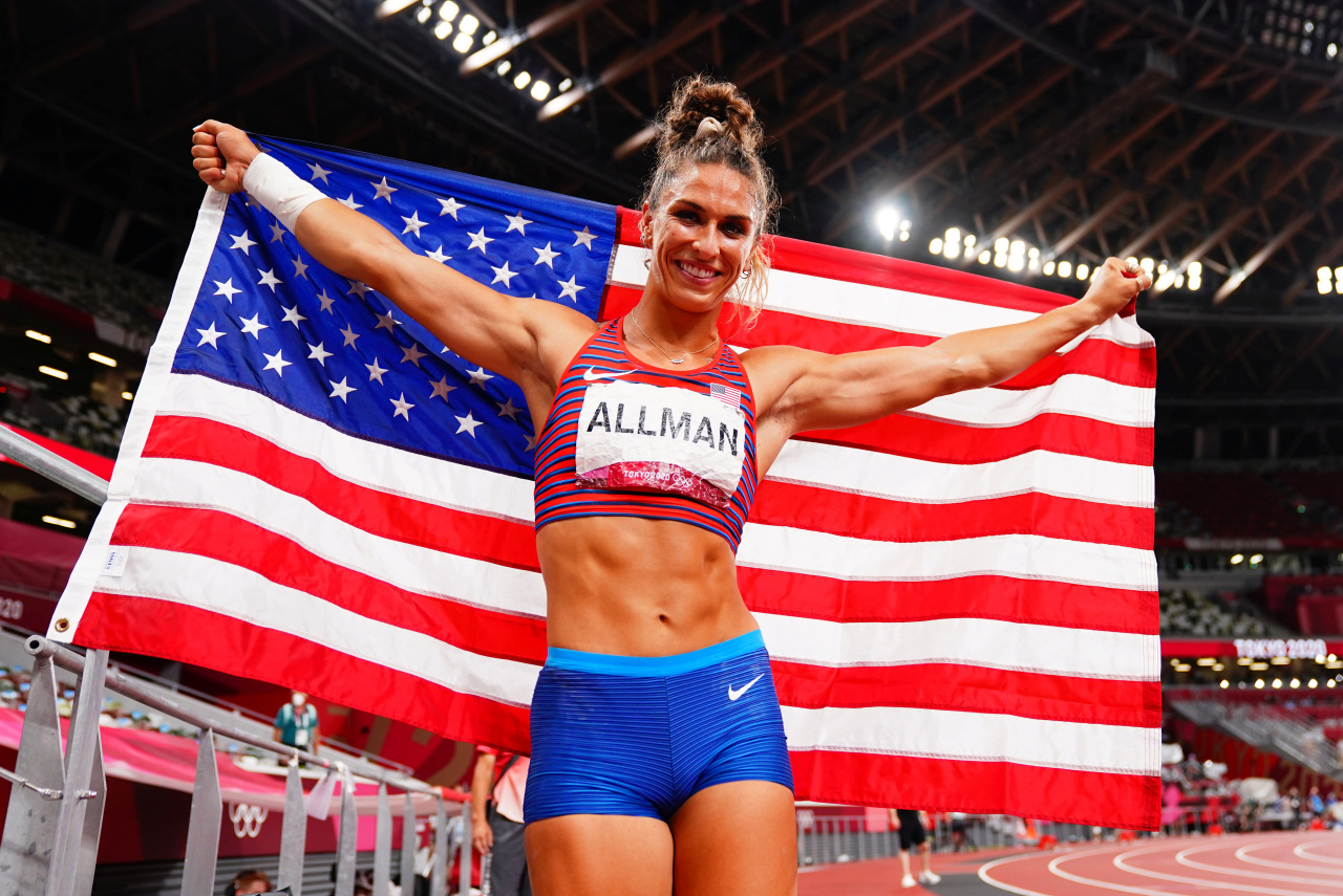 2020 Tokyo Olympics: Texas Assistant Coach Wins Gold For U.S Track And ...