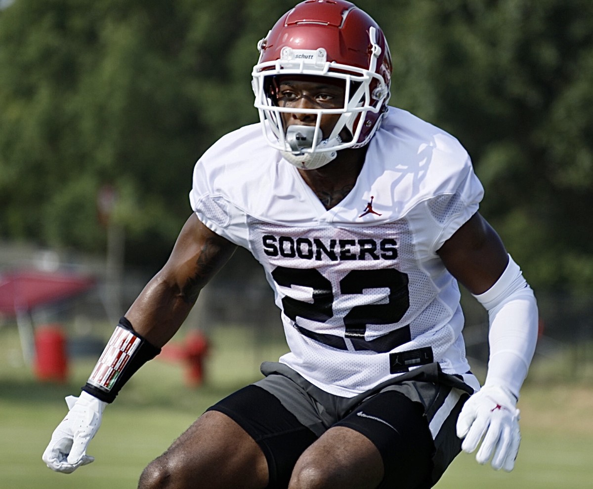 Oklahoma DB Jeremiah Criddell Stepping Away From Playing Football ...