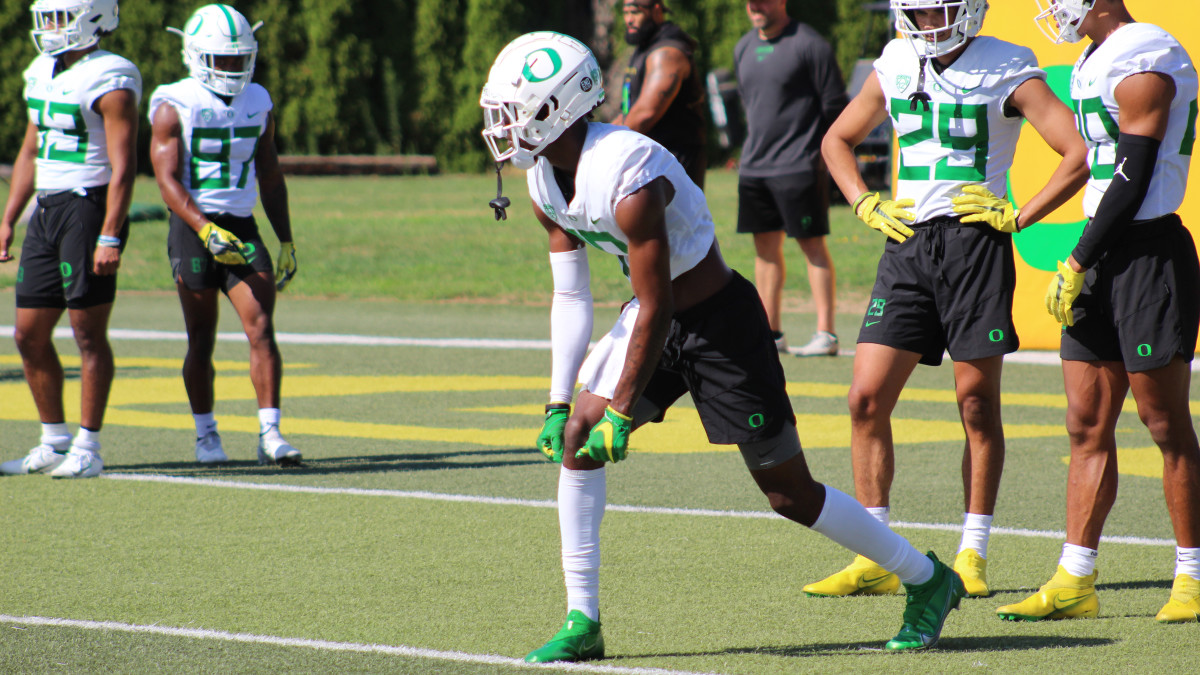 Oregon Football Wide Receiver Dont'e Thornton Wants to Play as a ...