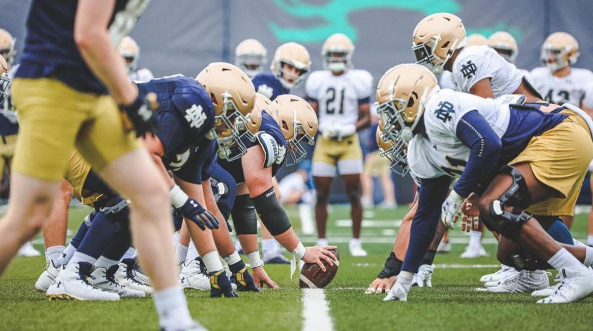 IB Insider: Latest Intel From Notre Dame Fall Camp - Sports Illustrated ...