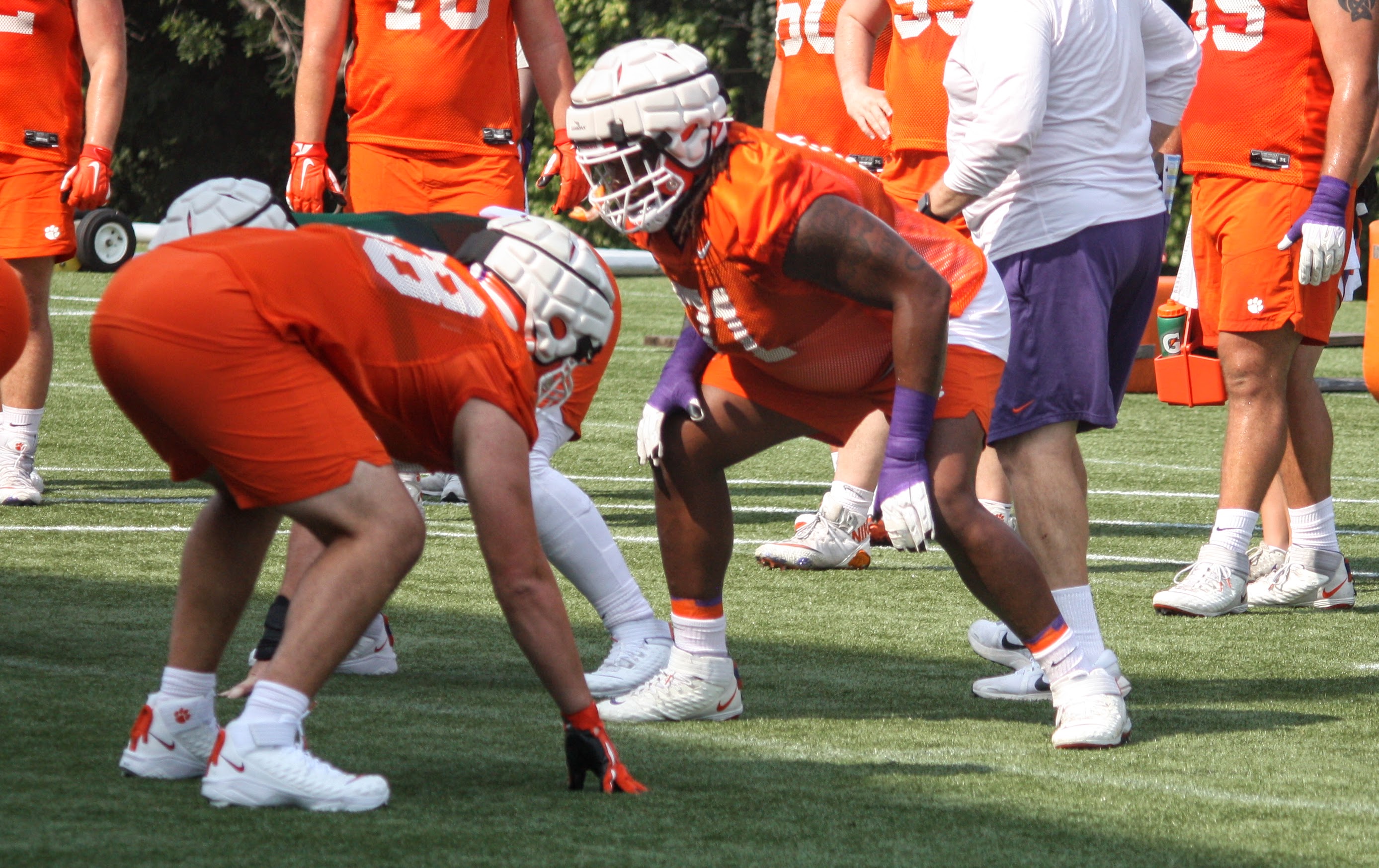 Clemson Tigers Offensive Line Showing Nastiness, Grit in Fall Camp ...