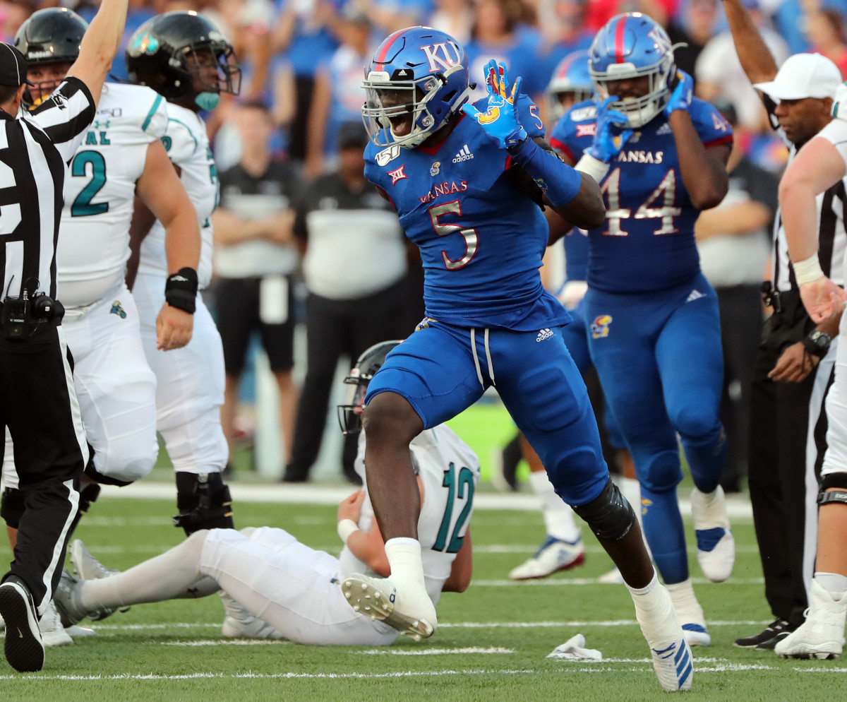 Both “Rookie and the Vet”: Fifth-Year Transfer Stephon Robinson Jr. is ...