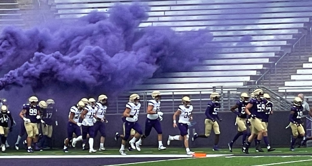 Once an Opt Out, Taj Davis Was All in as UW Scrimmage Standout - Sports ...